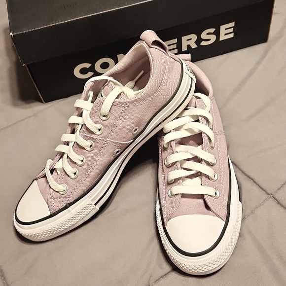 Converse | Shoes | Converse Canvas Sneaker | Poshmark